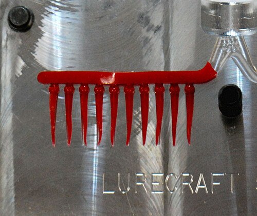 6921-24 LureCraft 3/4" & 1 1/2" Wiggler 20 Cav. 2 Pc. Alum. Injection Molds